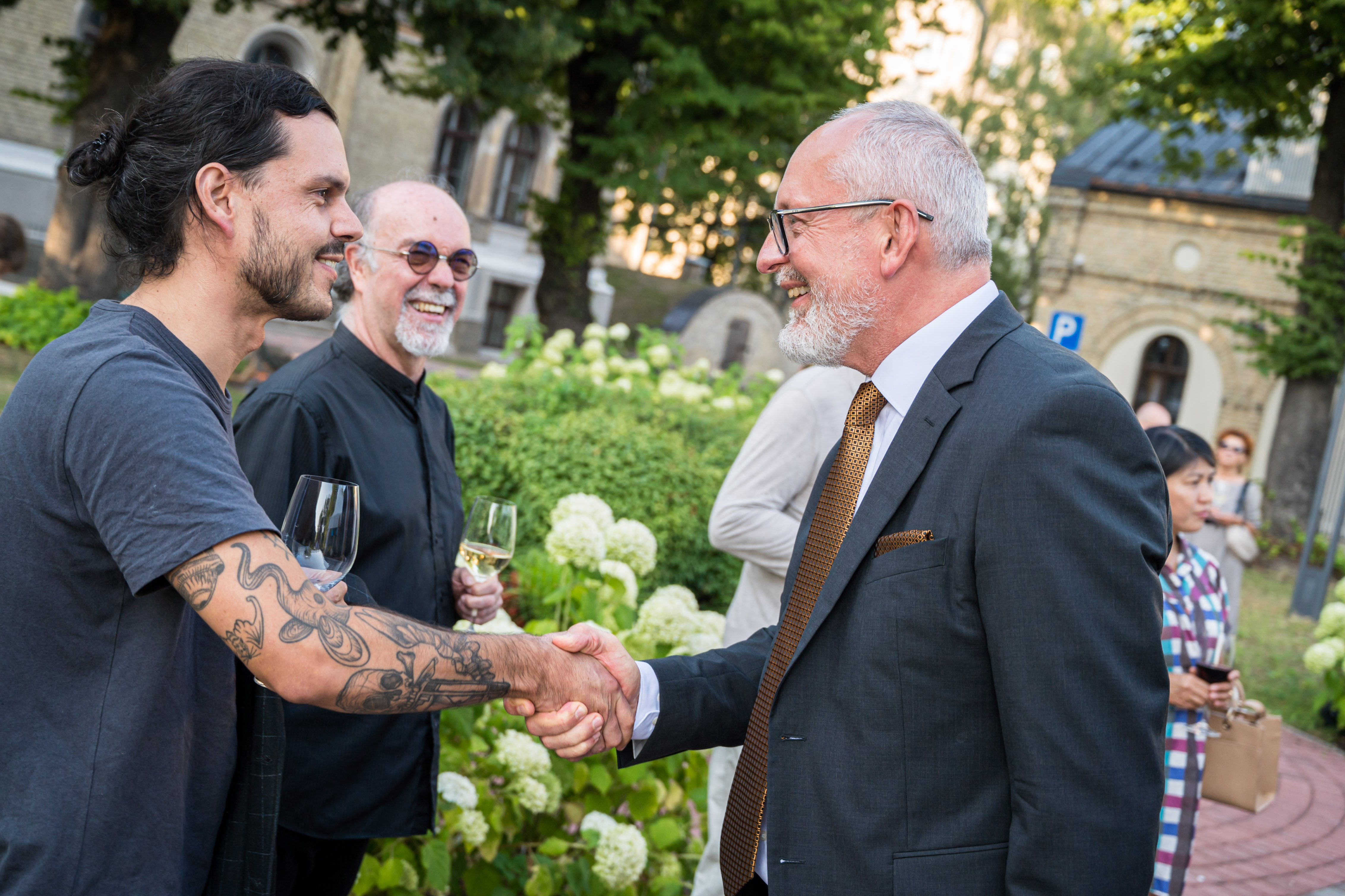 Exhibition by British Ceramicist Paddy Hartley Opens at RSU Anatomy Museum