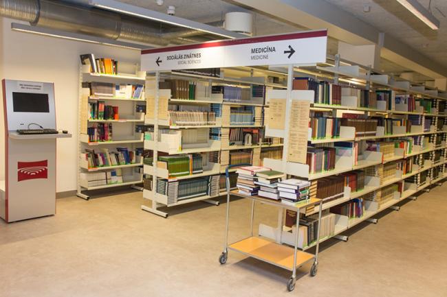 RSU library working hours this summer