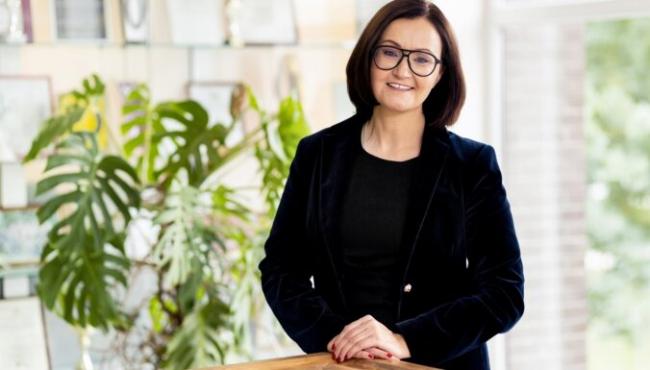 The University as a Knowledge and Coordination Centre for the Digital ...