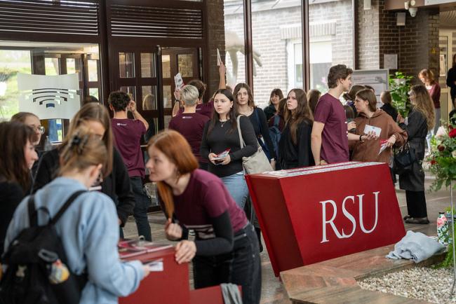 Consolidation in focus: insights from the RSU Study Department and ...